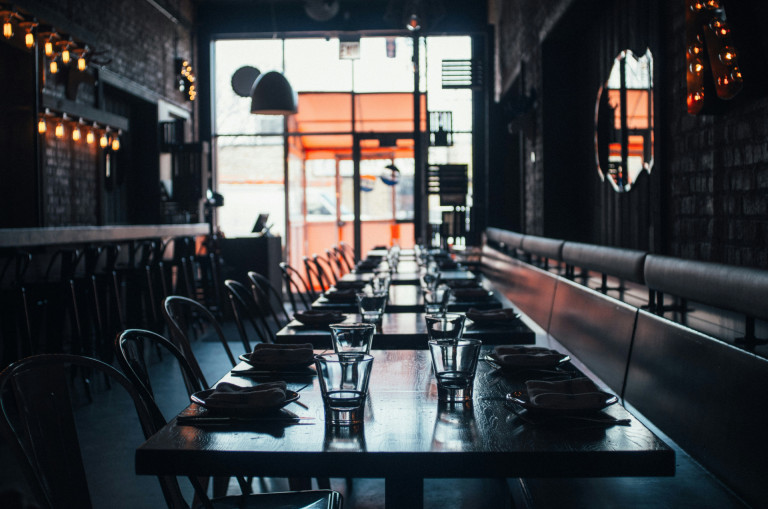 How to Lease a Restaurant Space (Everything You Need to Know) | UpMenu