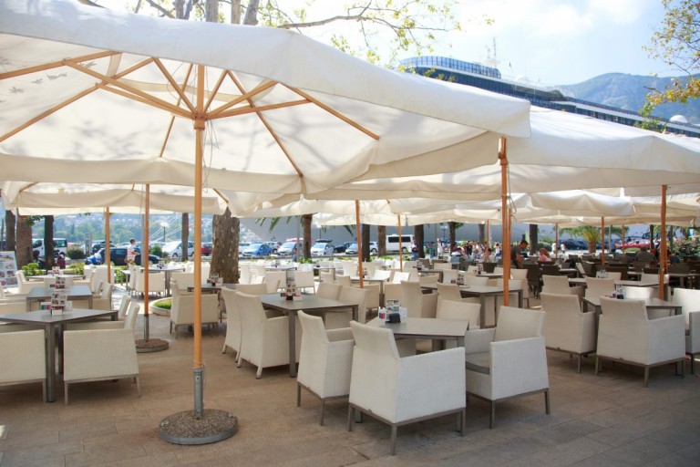 The Importance of a Soft Opening for Restaurants | UpMenu