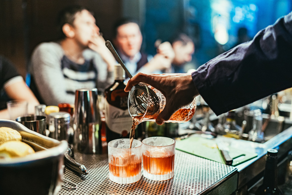 21 Best Bar Promotion & Marketing Ideas | UpMenu