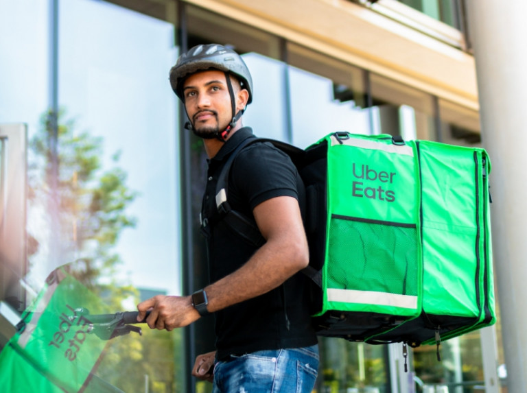Third-Party Delivery Services: Ultimate Guide | UpMenu
