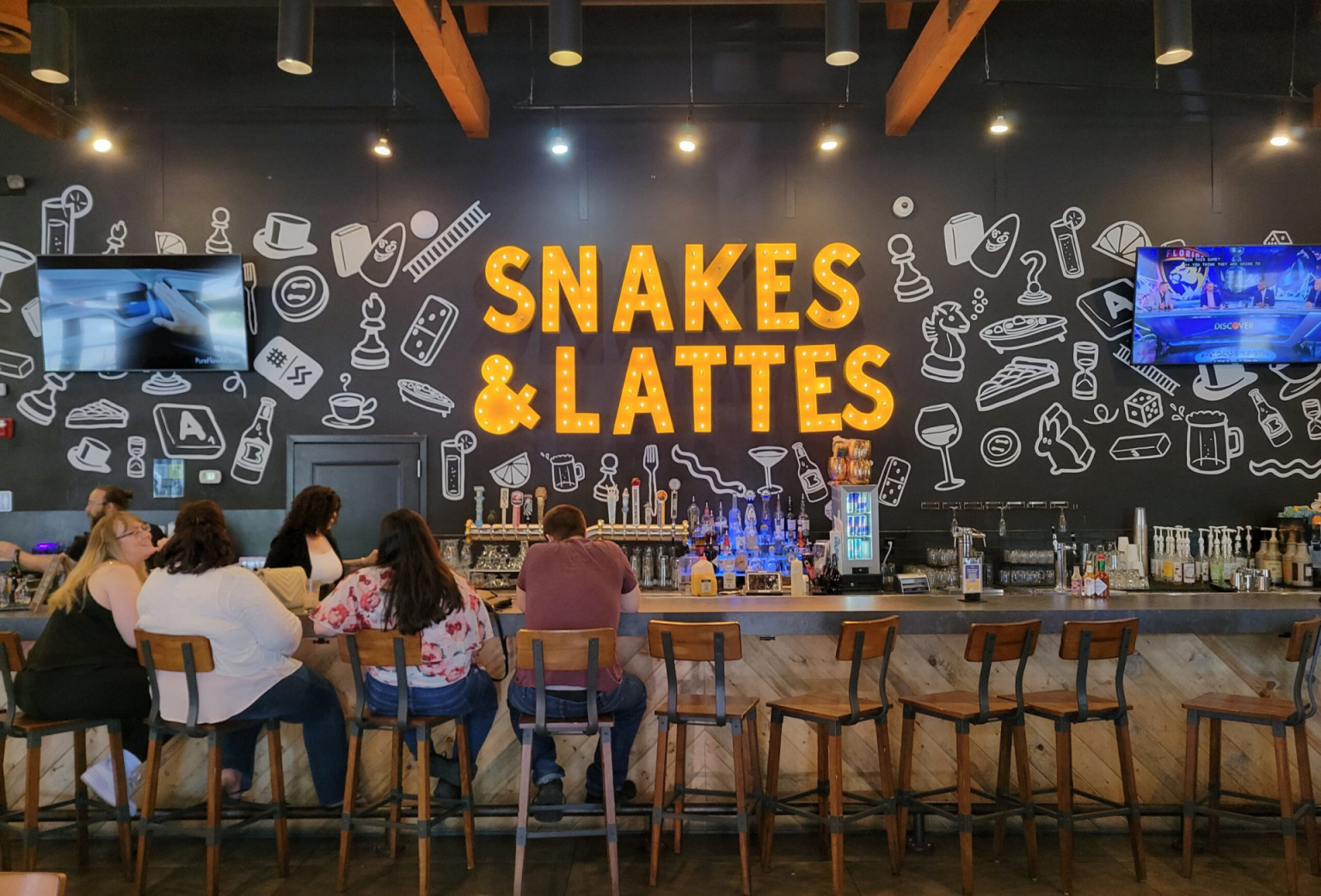 25 Unique Coffee Shop Ideas, Themes & Concepts (2024) | UpMenu