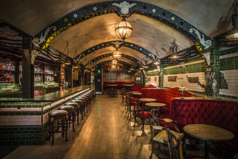 25 Cool Bar Ideas, Themes & Concepts (2024) | UpMenu