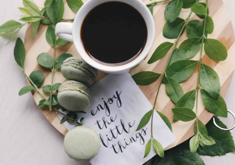 550+ Catchy Cafe & Coffee Shop Slogans (How to Choose One) | UpMenu