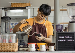 550+ Catchy Cafe & Coffee Shop Slogans (How to Choose One) | UpMenu