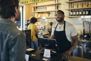 7 Best Cafe & Coffee Shop POS Systems | UpMenu