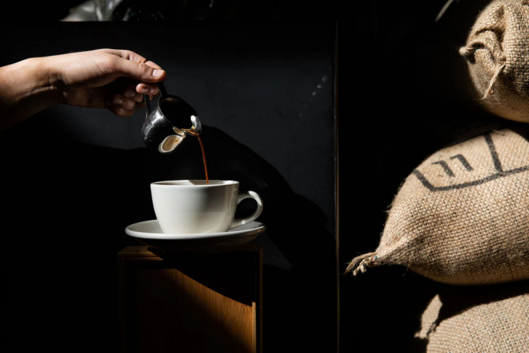 How To Run a Successful Coffee Shop in 2024 (13 Tips) | UpMenu