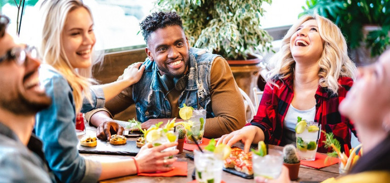 How to Save a Failing Restaurant (15 Actionable Strategies) | UpMenu