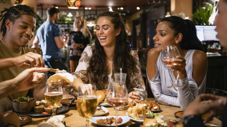 Restaurant Expansion Strategy: 15 Tips How to Grow a Restaurant ...