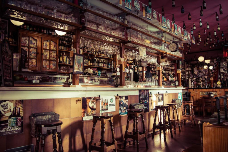 13 Best Restaurant Management Books (For Managers & Owners) | UpMenu