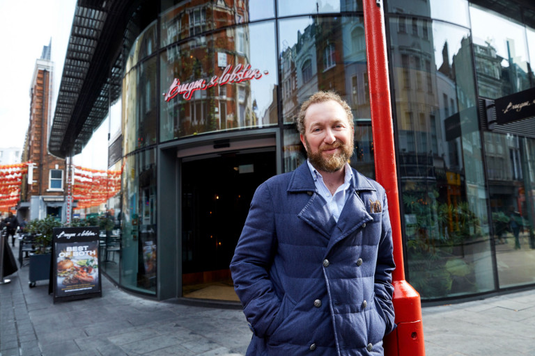 12 Most Famous Restaurant Owners (Achievements & Influence) | UpMenu