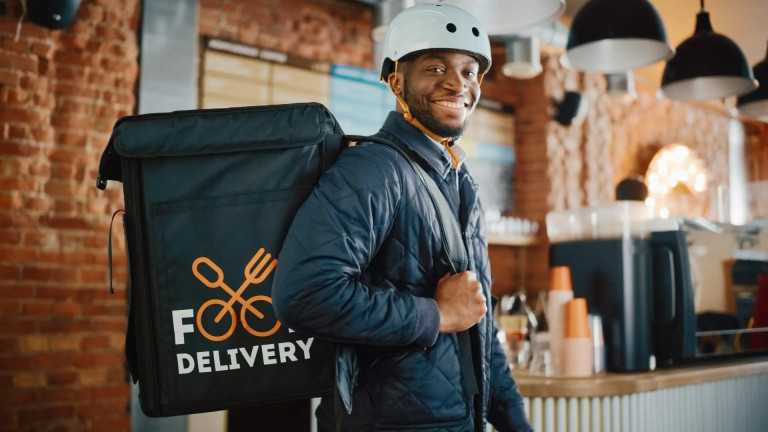 Restaurant Delivery Efficiency: What It Is & How to Improve It | UpMenu
