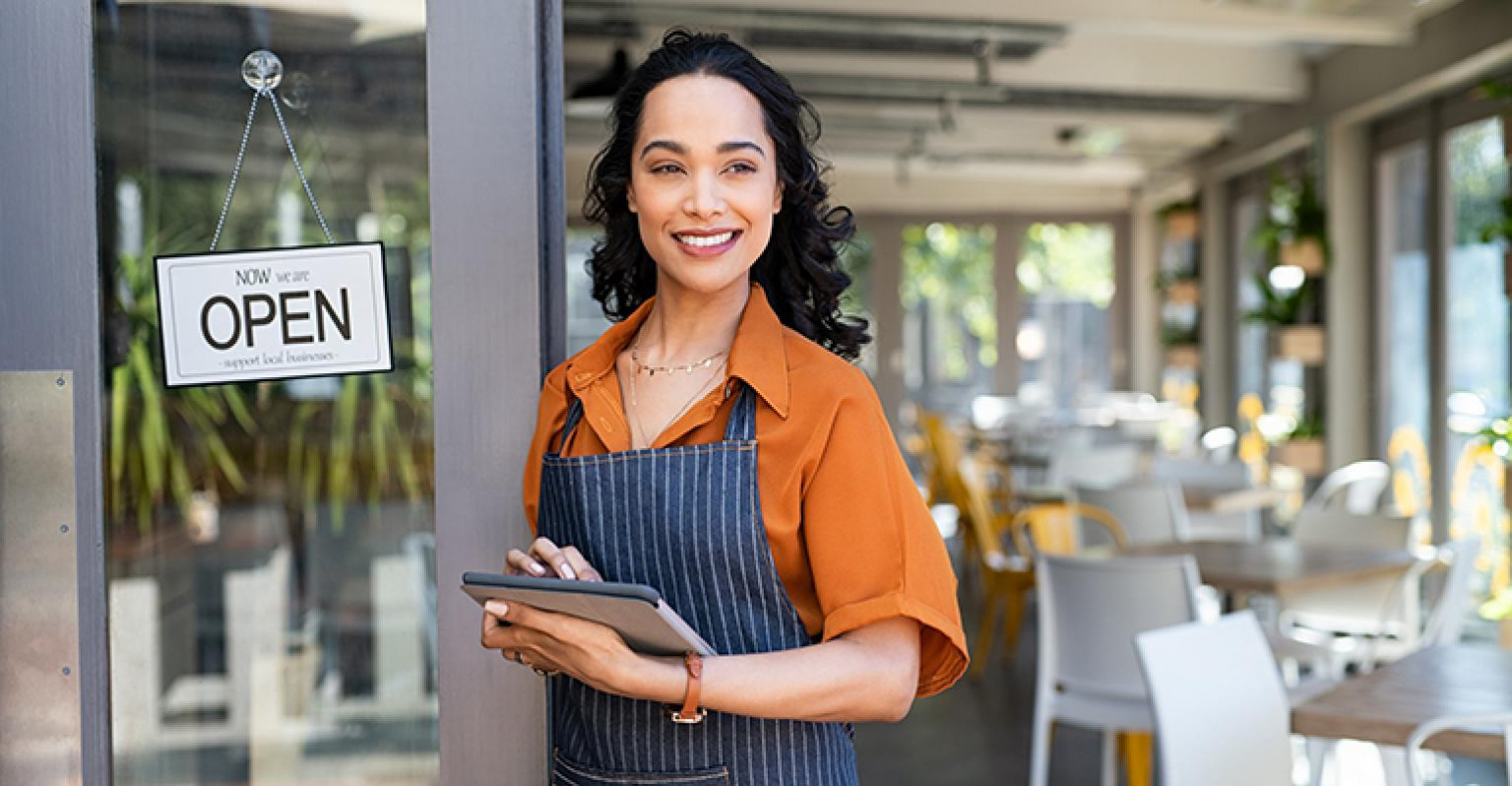 25+ Interview Questions to Ask a Restaurant Owner | UpMenu