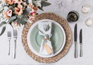 Restaurant Table Setting: Ideas & How to Set Up | UpMenu